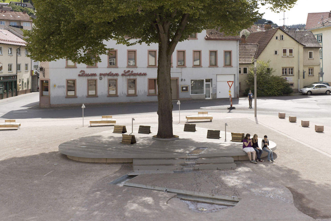 Marktplatz in Frammersbach – HOLL | WIEDEN | PARTNERSCHAFT
